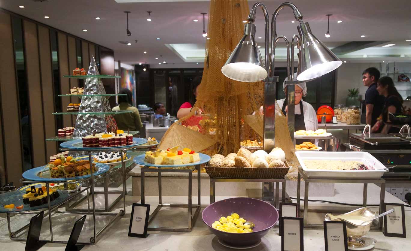 Hi Tea Buffet At The Hilton, Petaling Jaya - Happy Go KL