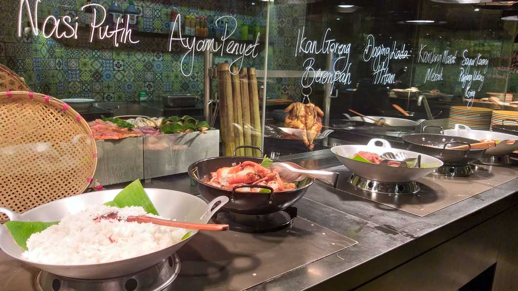 New World PJ Ramadan Buffet - Happy Go KL