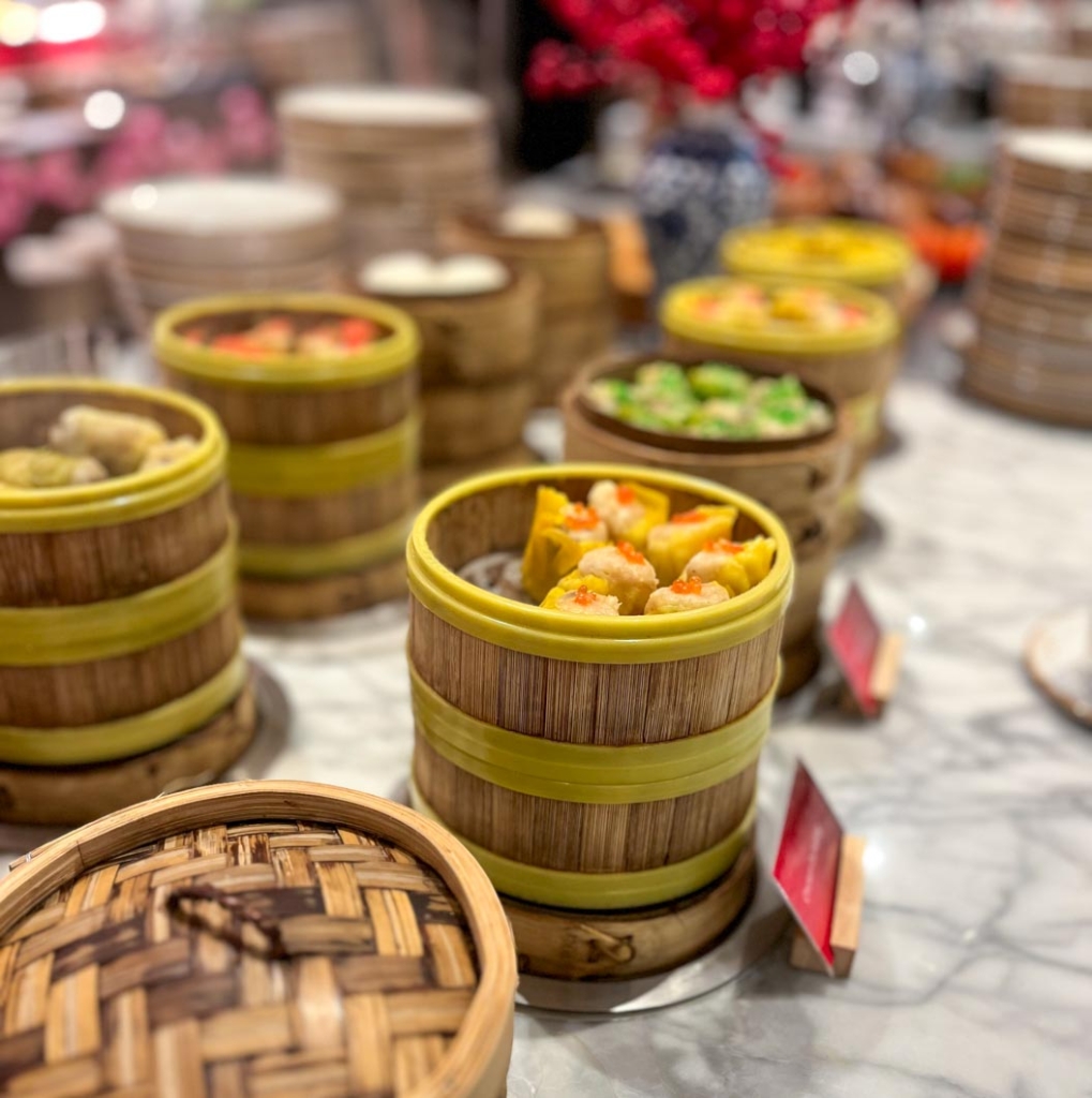 A CNY Feast At Makan Kitchen, DoubleTree By Hilton Shah Alam I-City ...