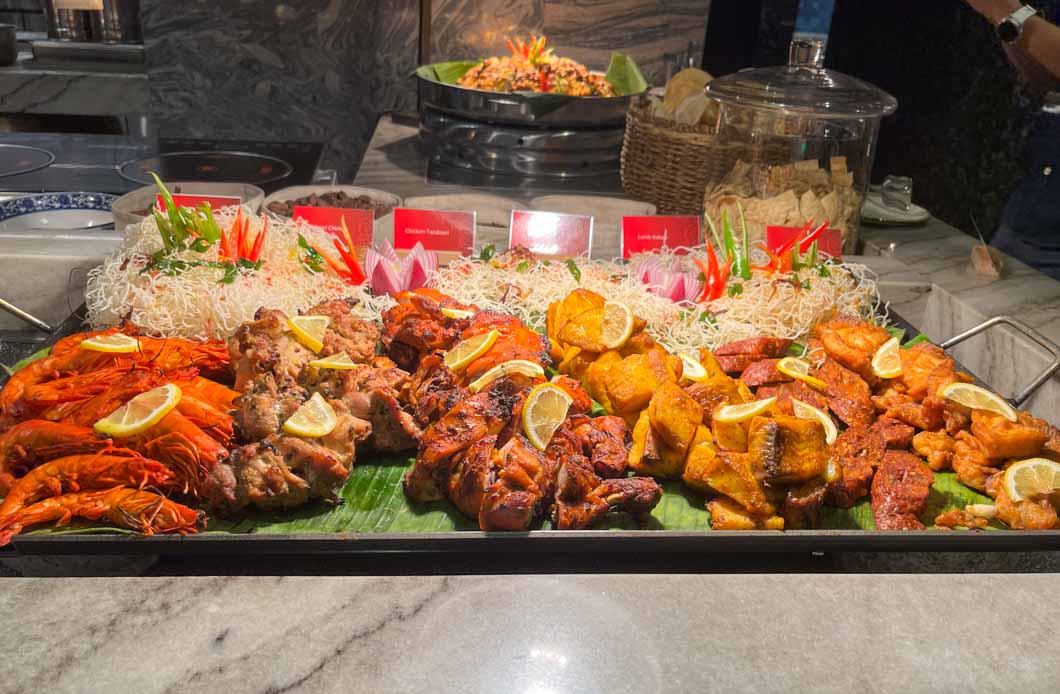 A CNY Feast At Makan Kitchen, DoubleTree By Hilton Shah Alam I-City ...
