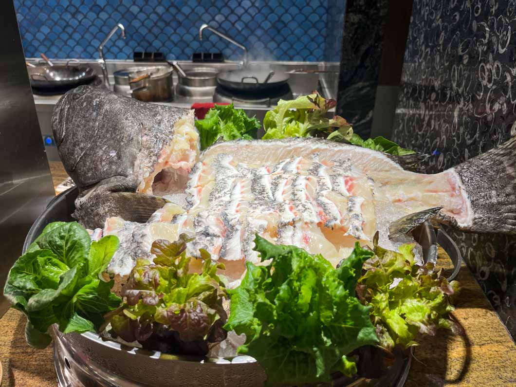 A CNY Feast At Makan Kitchen, DoubleTree By Hilton Shah Alam I-City ...