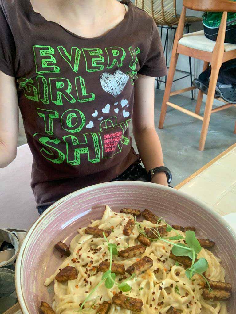 Our 7 Favourite Vegetarian Restaurants In KL - Happy Go KL