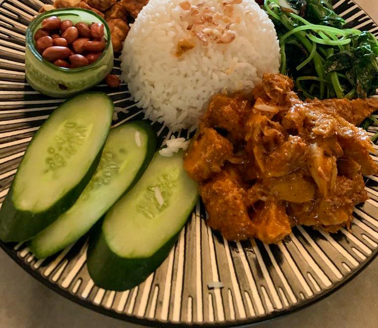 Our 7 Favourite Vegetarian Restaurants In KL - Happy Go KL