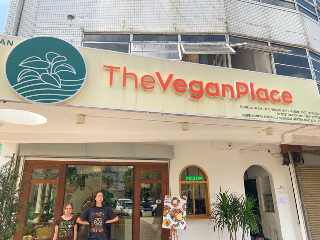 Our 7 Favourite Vegetarian Restaurants In KL - Happy Go KL