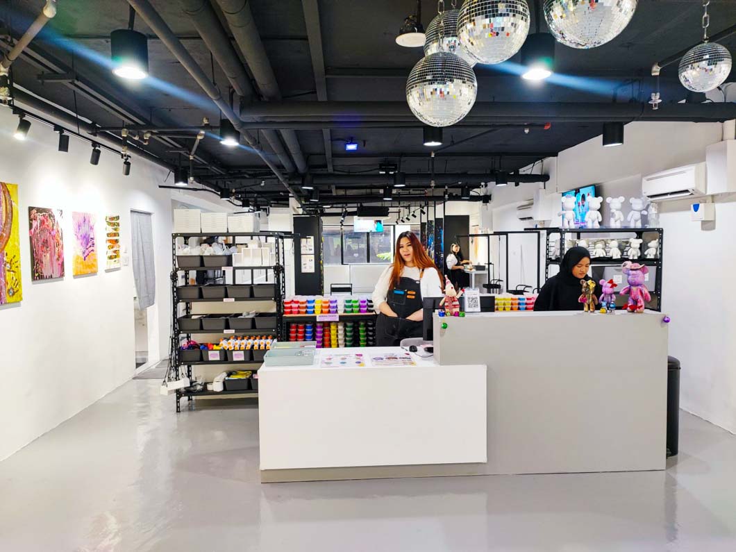 Have An Art Attack At Motion Studio Asia! - Happy Go KL