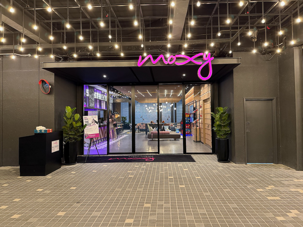 6 Reasons Why Moxy KL Chinatown Is A Fantastic Option - Happy Go KL