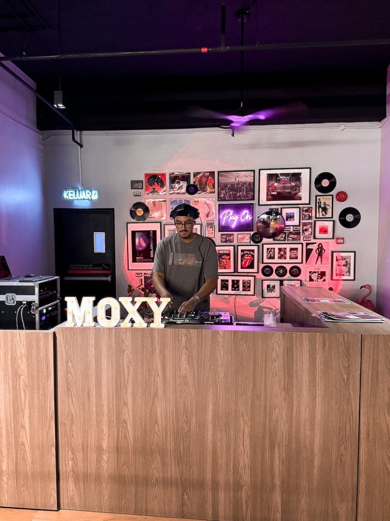 6 Reasons Why Moxy KL Chinatown Is A Fantastic Option - Happy Go KL